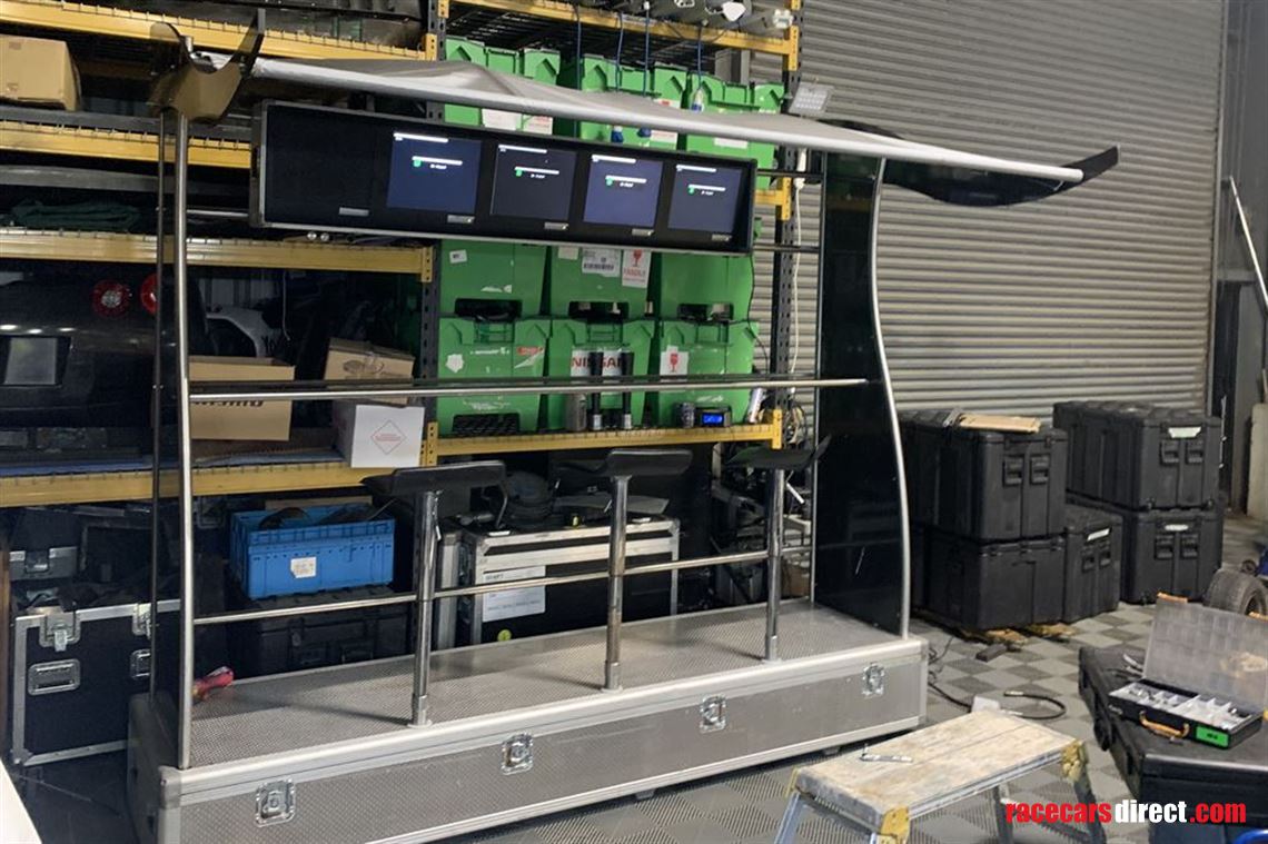 Racecarsdirect.com - Caseliner Pit Perch