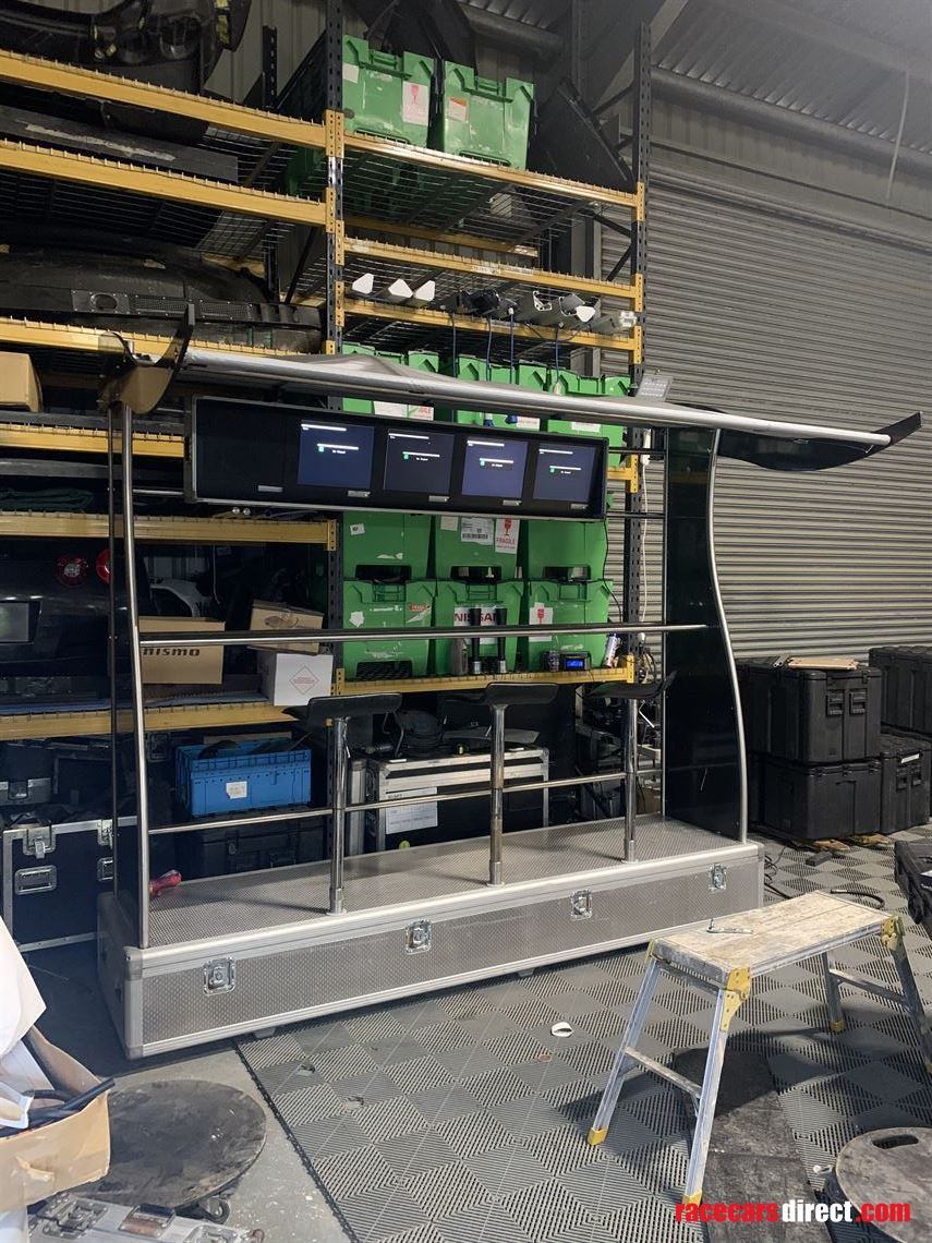 Racecarsdirect.com - Caseliner Pit Perch