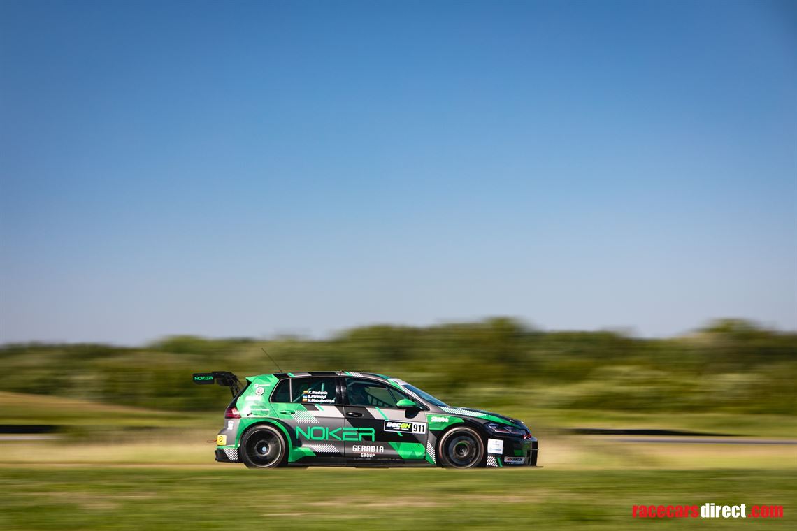 Racecarsdirect.com - VW GLF TCR SEQ