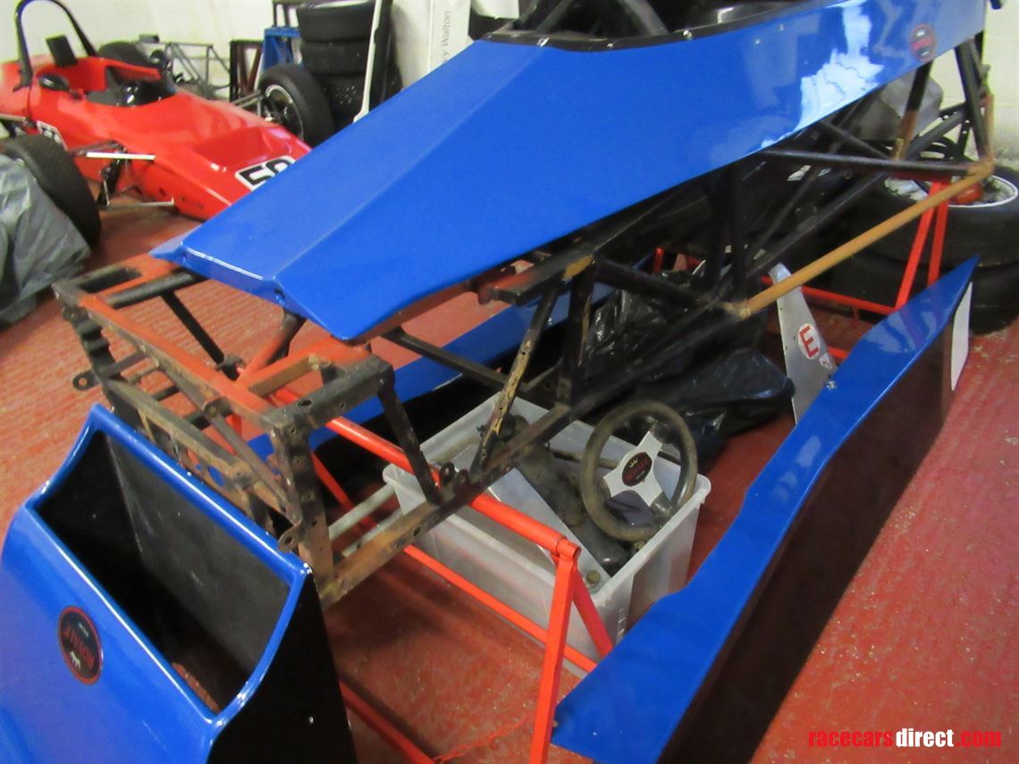 Racecarsdirect.com - Royale RP26 Kit