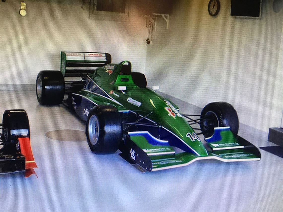 Racecarsdirect.com - F3000