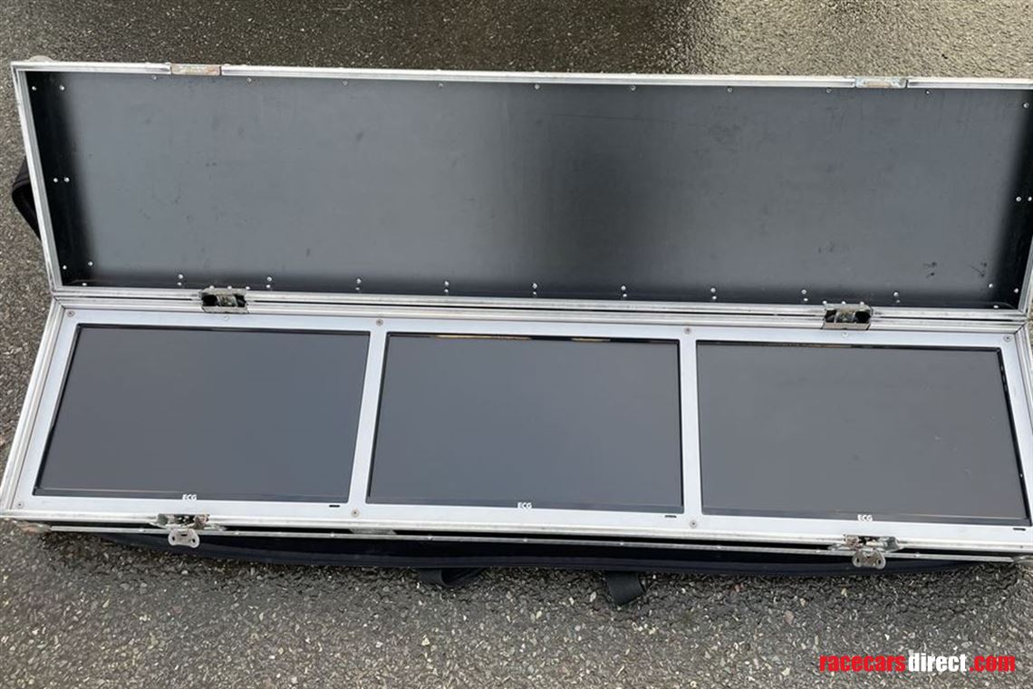 Racecarsdirect.com - Pit wall Perch Prat Perch Shelter with Monitors