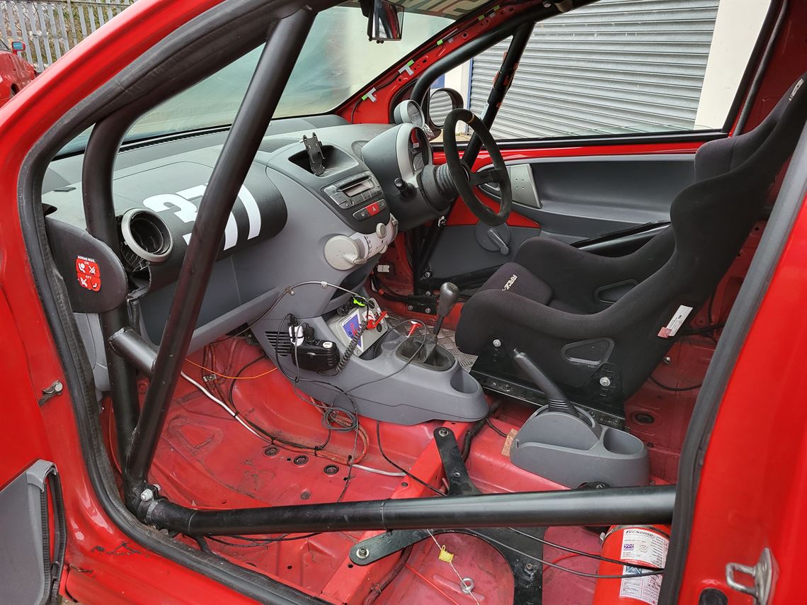 Racecarsdirect.com - Citroen C1 Endurance Race Car