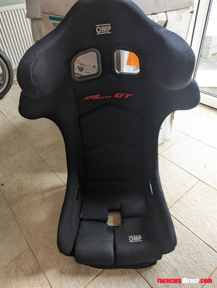 Racecarsdirect.com - Ferrari 458 Factory Seat