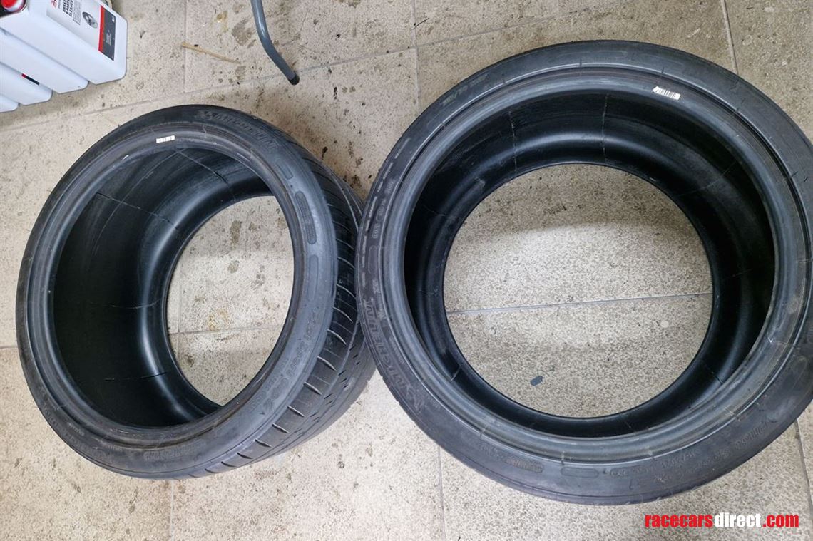 Racecarsdirect.com - Pirelli Sport Cup 2 Tyres (Unused)