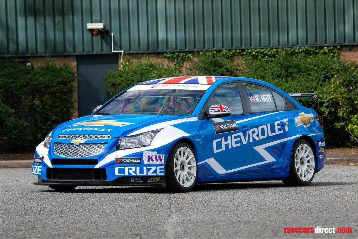Racecarsdirect.com - 2011 Chevrolet Cruze WTCC - ex-Rob Huff