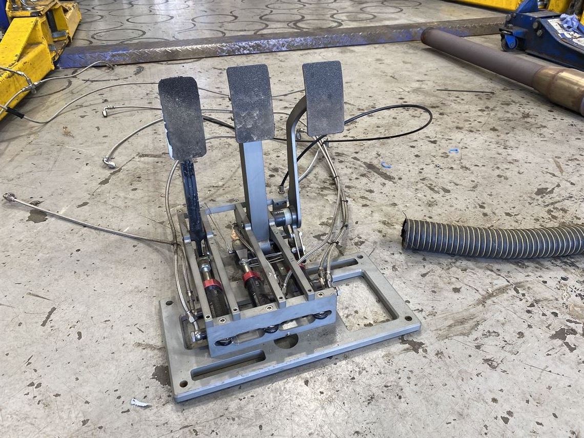 Racecarsdirect.com - Bias pedal box