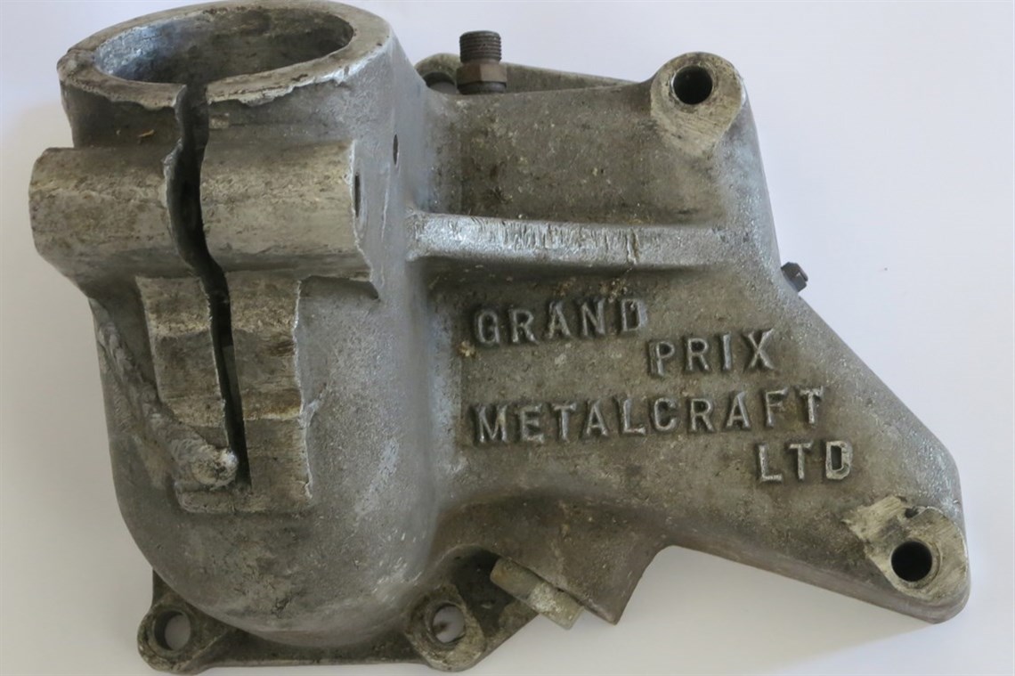 Racecarsdirect.com - March 743-763 Hewland Gearbox End Casing for Monopost