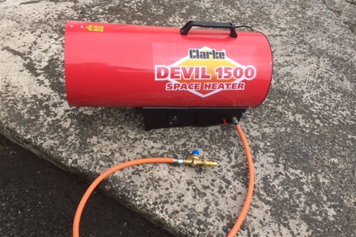 Racecarsdirect.com - CLARK DEVIL SPACE HEATER 1500