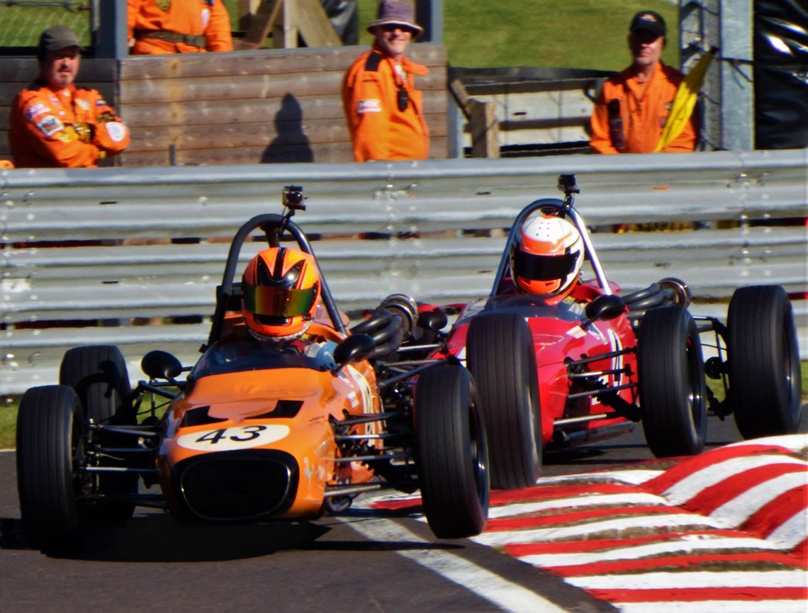 Racecarsdirect.com - Ford cargo race truck