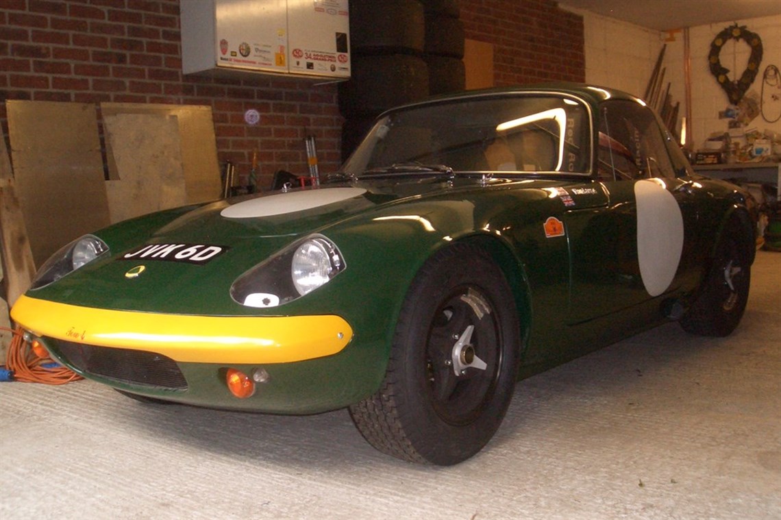 Racecarsdirect.com - Lotus Elan Coupe 1965