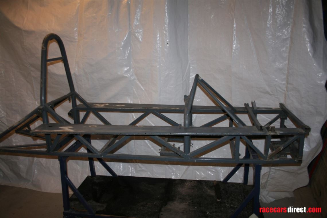 Racecarsdirect.com - Delta T78 F2000 Chassis